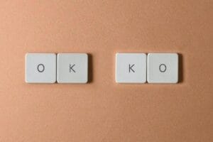 ¿Cuál es la diferencia entre KO y OK?